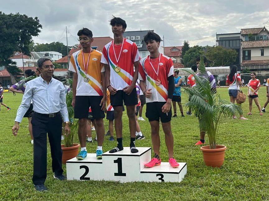 SAGA Athletics Singapore | Track and Field Running Class